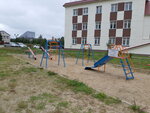 Playground (Nenets Autonomous Area, Naryan-Mar, Tsentralny mikrorayon), oyun alanı  Naryan‑Mar'dan