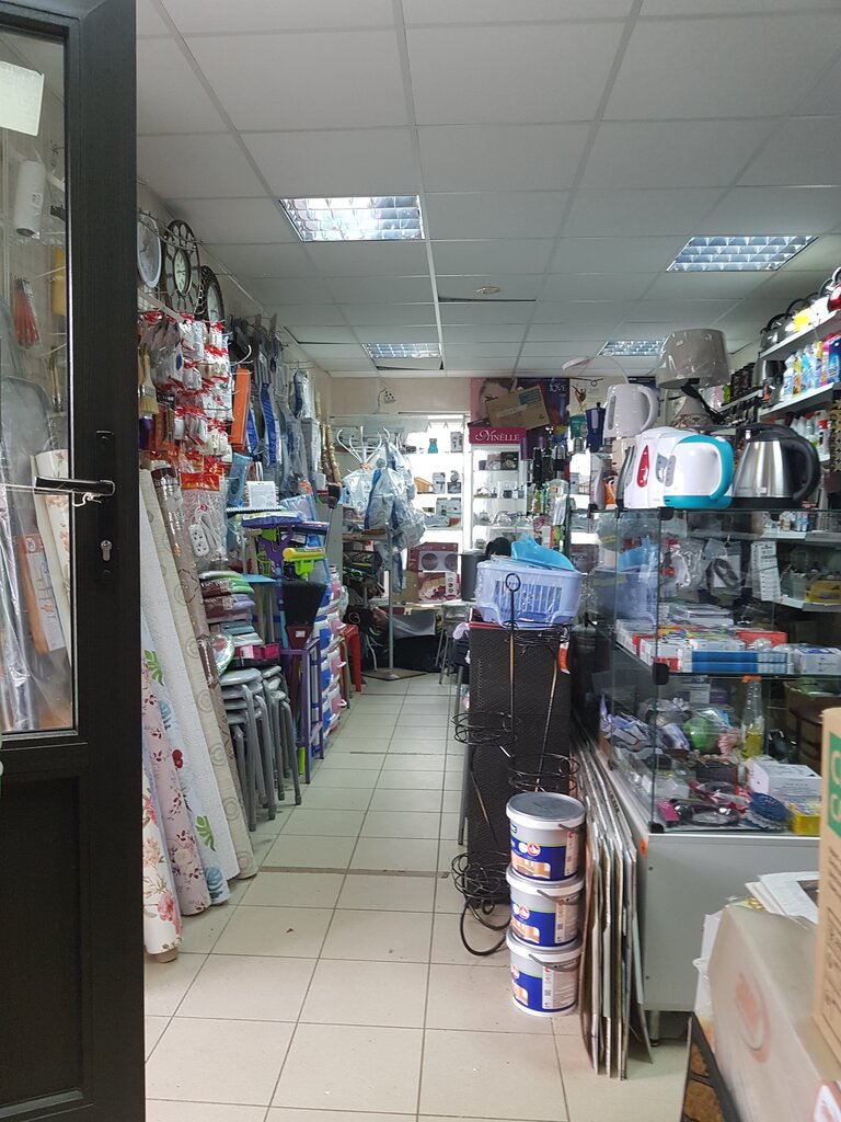 Yapı mağazası Hardware Store, Saint‑Petersburg, foto