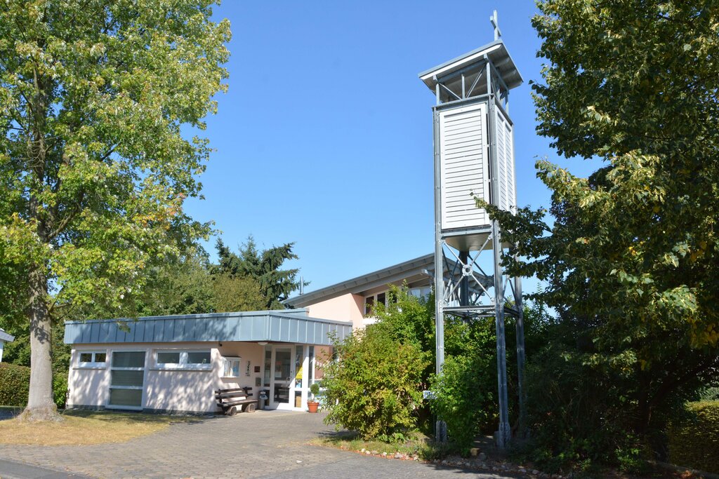 Dini dernekler Evangelische Kirche Bermbach - Evangelische Kirchengemeinde Bermbach, Hesse, foto
