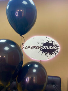 La brow studio (улица Адмирала Фадеева No:48), kaş ve kirpik salonu  Sevastopol'dan