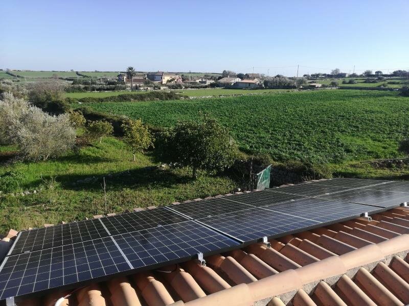 Elektroteknik ürün ve ekipman firmaları Evolution Impianti, Sicilya, foto