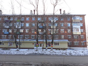 Kütüphaneler Mikunskaya biblioteka-filial im. B. A. Starchikova, Mbu Ust-Vymskaya mezhposelencheskaya tsentralizovannaya bibliotechnaya sistema, Mikun, foto