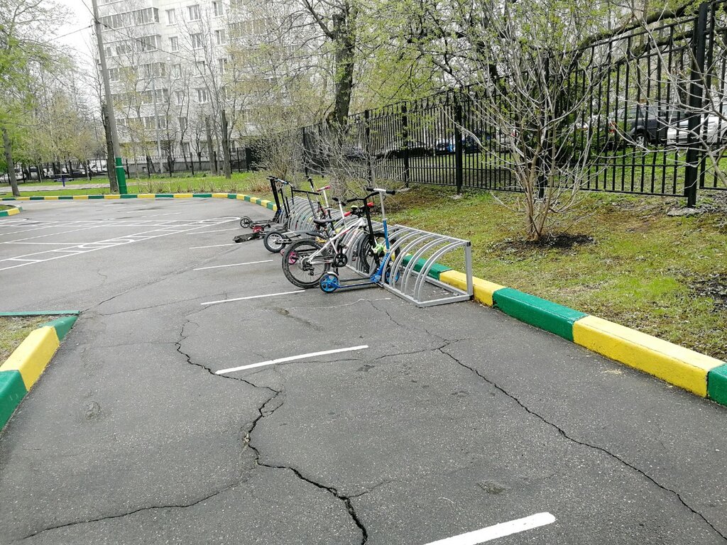 Bisiklet park yerleri Bicycle parking, Moskova, foto