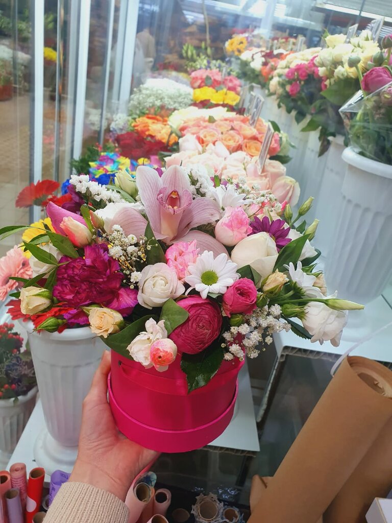 Çiçekçiler Cvetochnii Sclad, Moskova ve Moskovskaya oblastı, foto