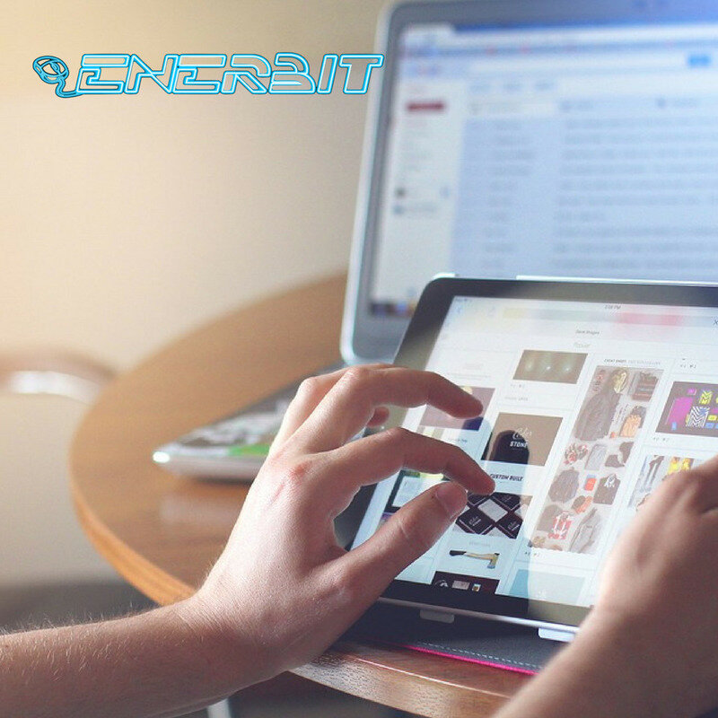 Cep telefonu ve aksesuarları satış mağazaları Enerbit - Riparazione Cellulari PC Posillipo, Napoli, foto
