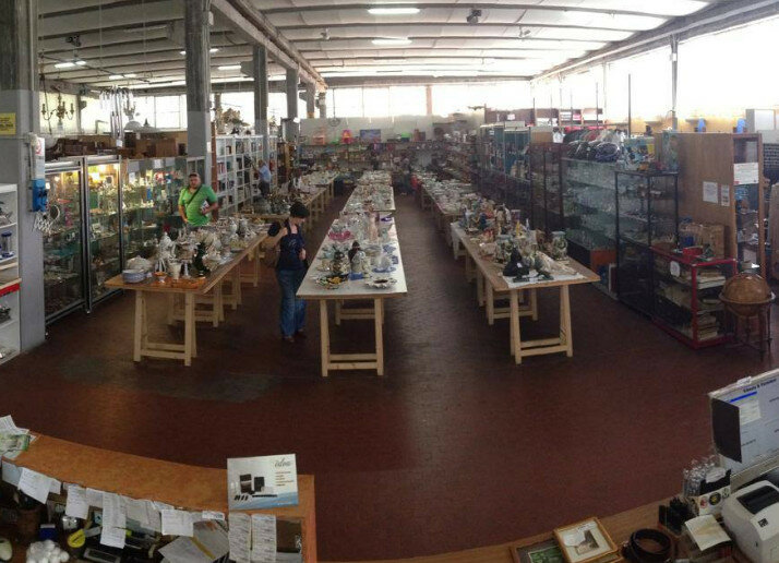 Pazarlar ve çarşılar Mercatino dell'Usato, Parma, foto