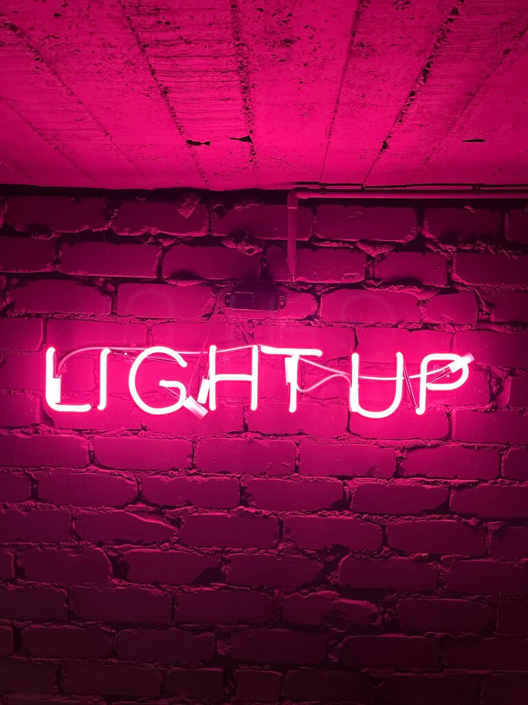 Nargile kafeler Light Up Lounge, Stariy Oskol, foto