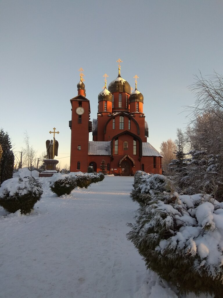 Park, sokak heykeli Архистратиг Михаил, Saint‑Petersburg ve Leningradskaya oblastı, foto