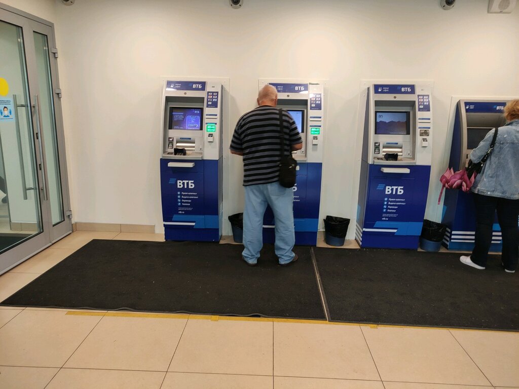ATM'ler ВТБ, банкомат, Moskova, foto