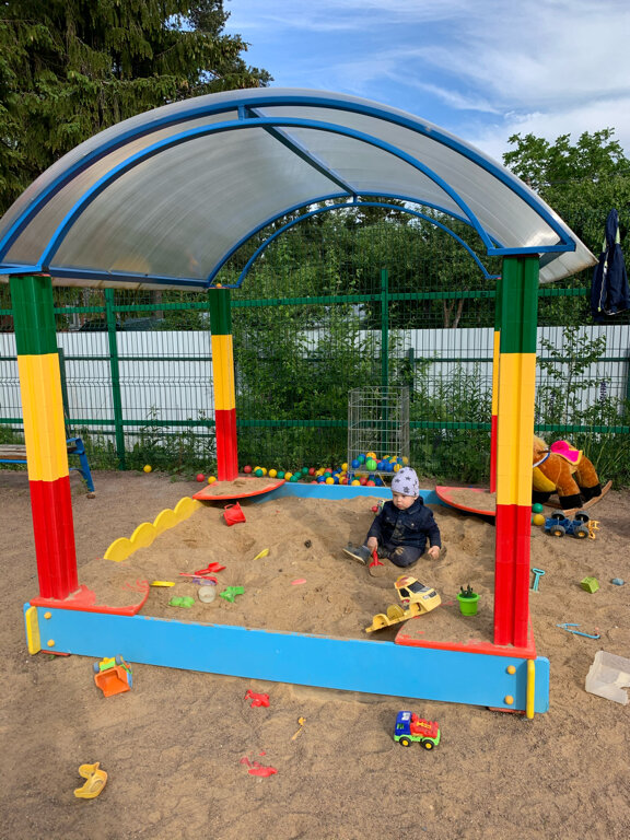 Oyun alanı Playground, Saint‑Petersburg ve Leningradskaya oblastı, foto