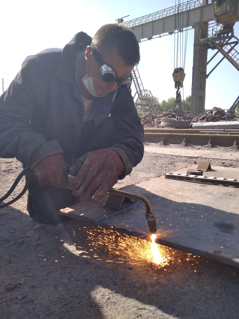 Metal ürün firmaları Metallurgspetsremont, Lipetsk, foto