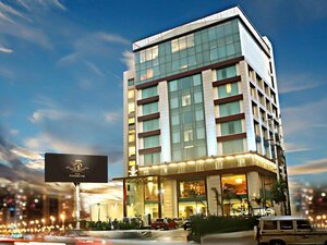 The Panache Hotel (State of Bihar, Patna, Gandhi Maidan Road), otel  Patna'dan