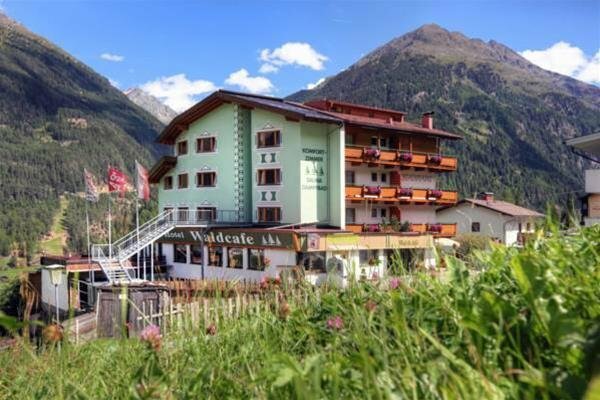 Otel Waldcafe Hotel-Restaurant GmbH, Tirol, foto