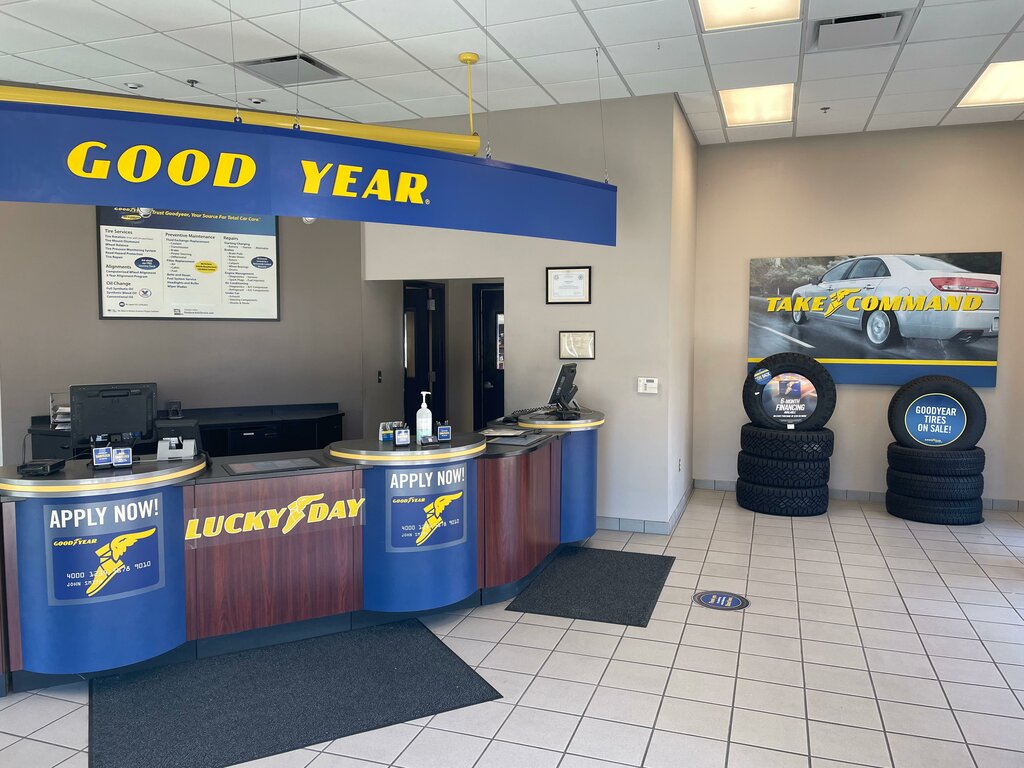 Jant ve lastikçiler Goodyear Auto Service, Texas, foto