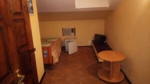 Na Morskoy Guest House (Морская улица No:3Б), otel  Sudak'tan