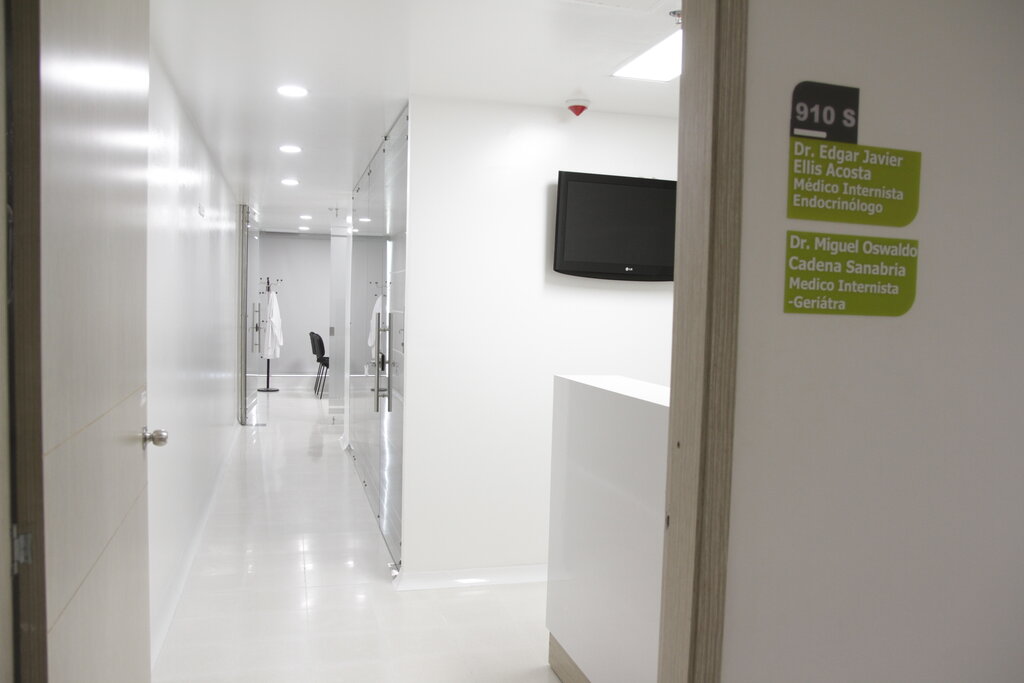 Tıp merkezleri ve klinikler Doctor Edgar Javier Ellis Acosta, , foto