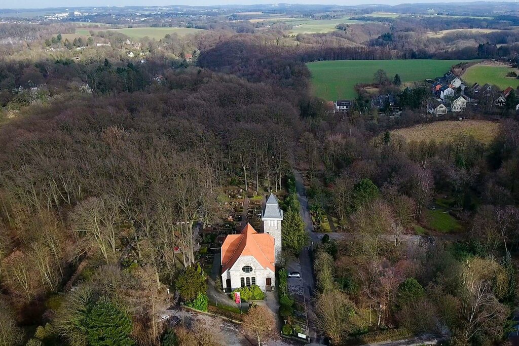 Dini dernekler Neanderkirche - Evangelische Kirchengemeinde Hochdahl, Kuzey Ren‑Vestfalya, foto