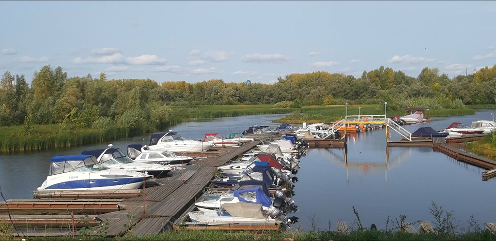 Yat kulüpleri Yakht-klub Zarechye, Samara, foto