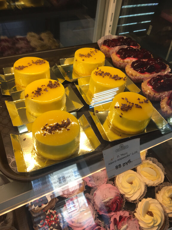 Pasta, şekerleme ve tatlı Невские берега, Kolpino, foto