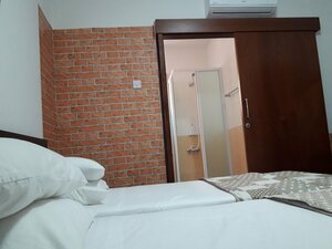 Marina's Rooms (Larnaca), otel  Larnaka'dan