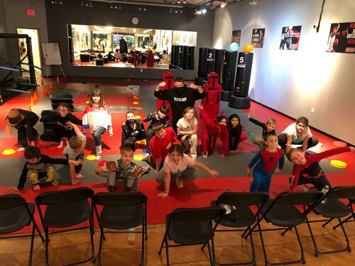 Spor ve eğlence merkezi Cosens Martial Arts Flushing LLC, Flushing, foto