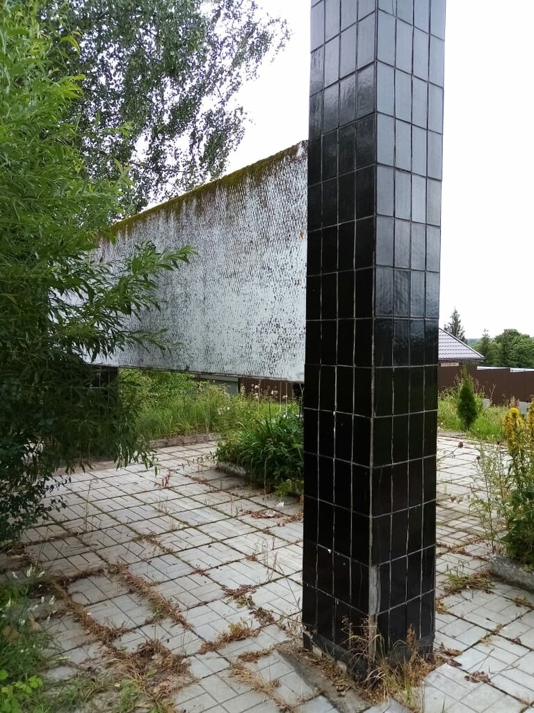 Anıt, heykel Погибшим в Великой Отечественной войне, Kalujskaya oblastı, foto