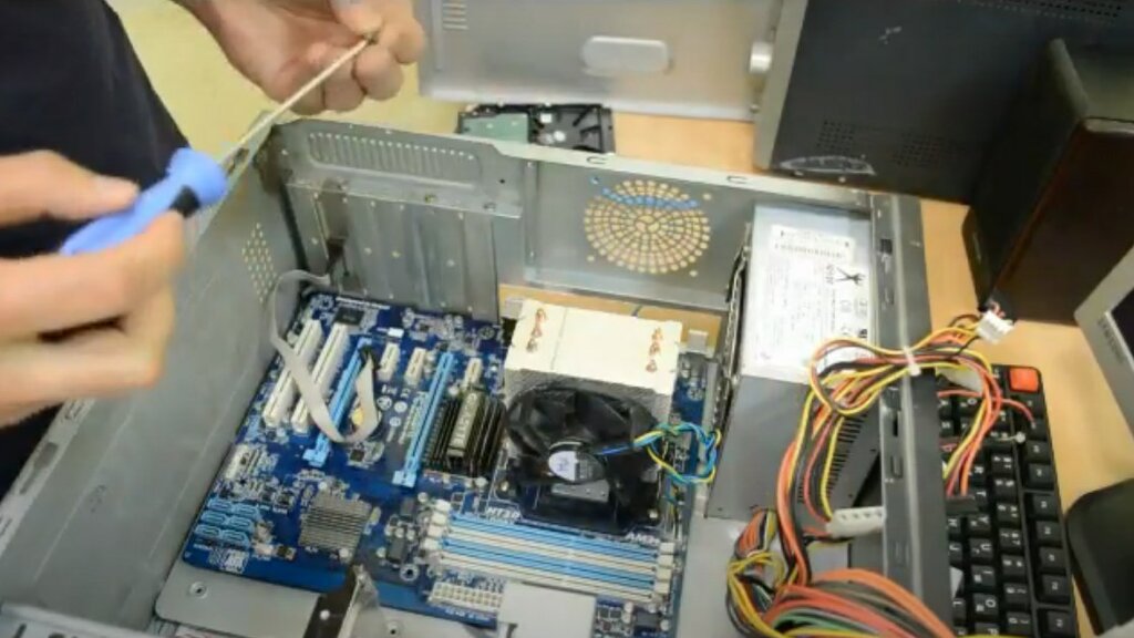 Bilgisayar teknik servisleri Help96, Yekaterinburg, foto