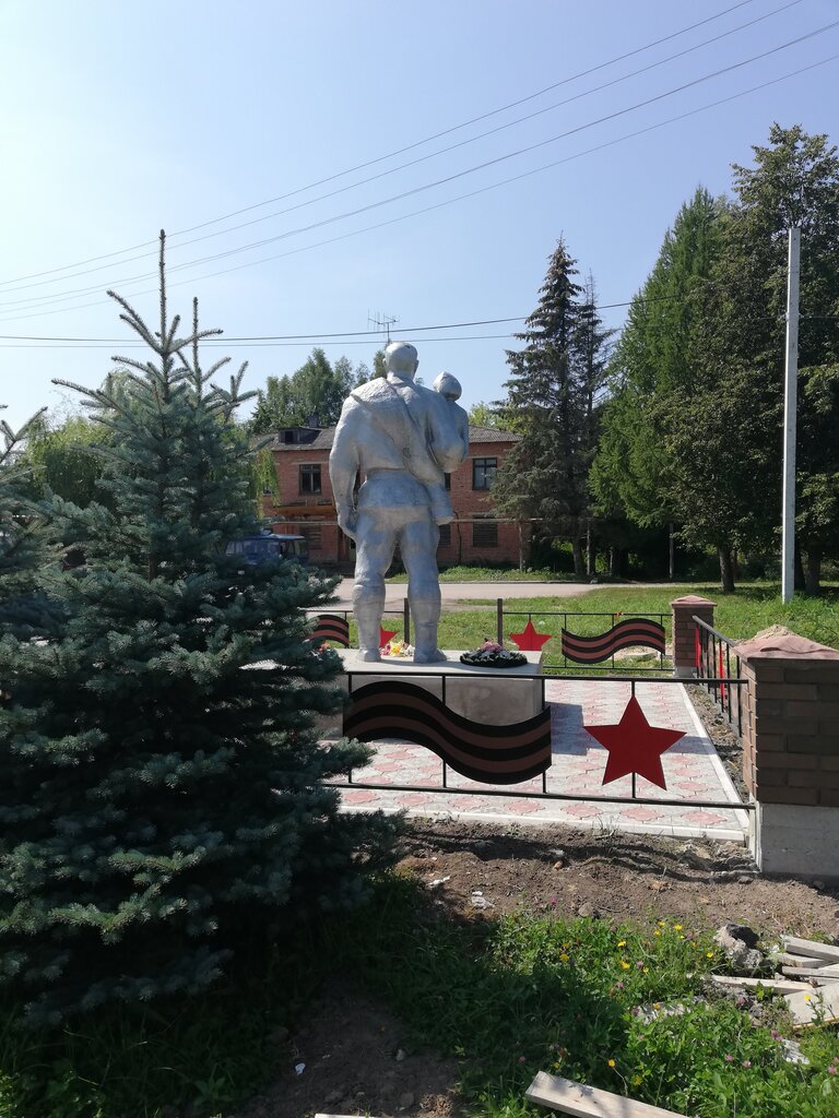 Anıt, heykel Односельчанам, Tulskaya oblastı, foto