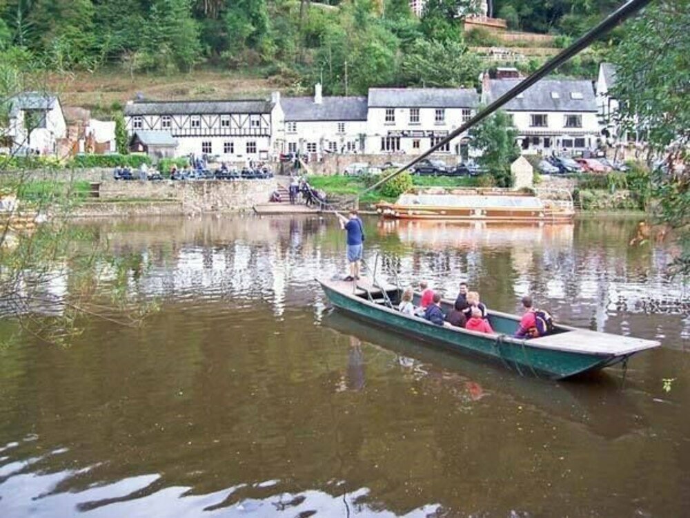 Otel 5 Wye Rapid Cottages, İngiltere, foto