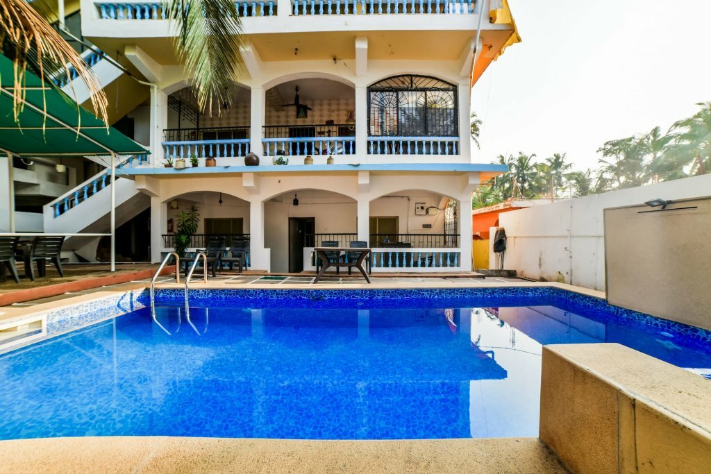 Otel FabExpress Majestic, Goa, foto