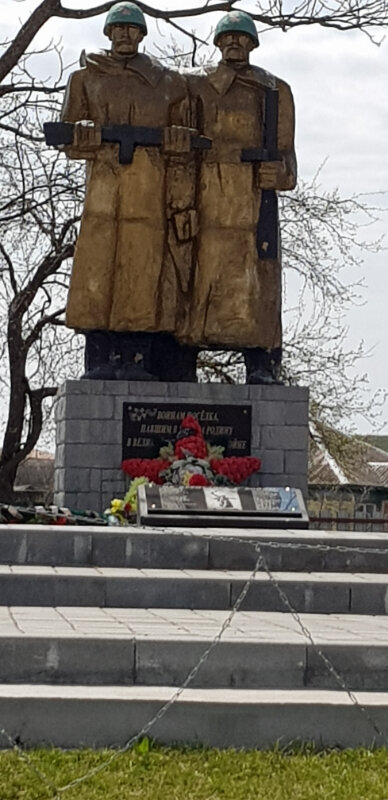 Anıt, heykel Воинам, погибшим в Великой Отечественной войне 1941-1945 гг., Primoriye, foto