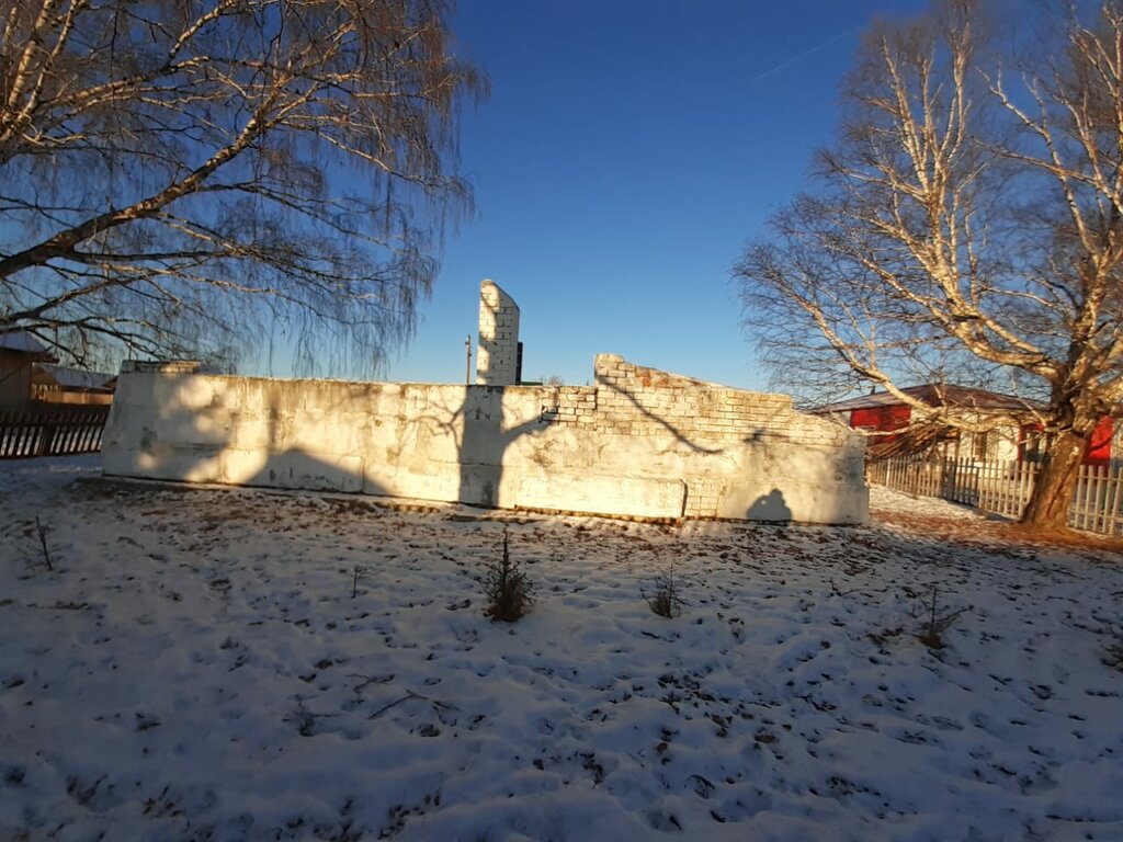 Anıt, heykel Памятник, Sverdlovskaya oblastı, foto