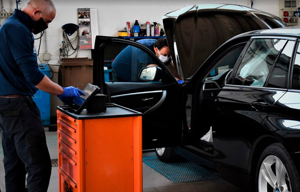 Otomobil servisi Standart-Avto, Moskova, foto