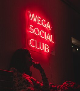 Wega Social Club (ulitsa Khimikov No:6Ак4, Lida), bar  Lida'dan
