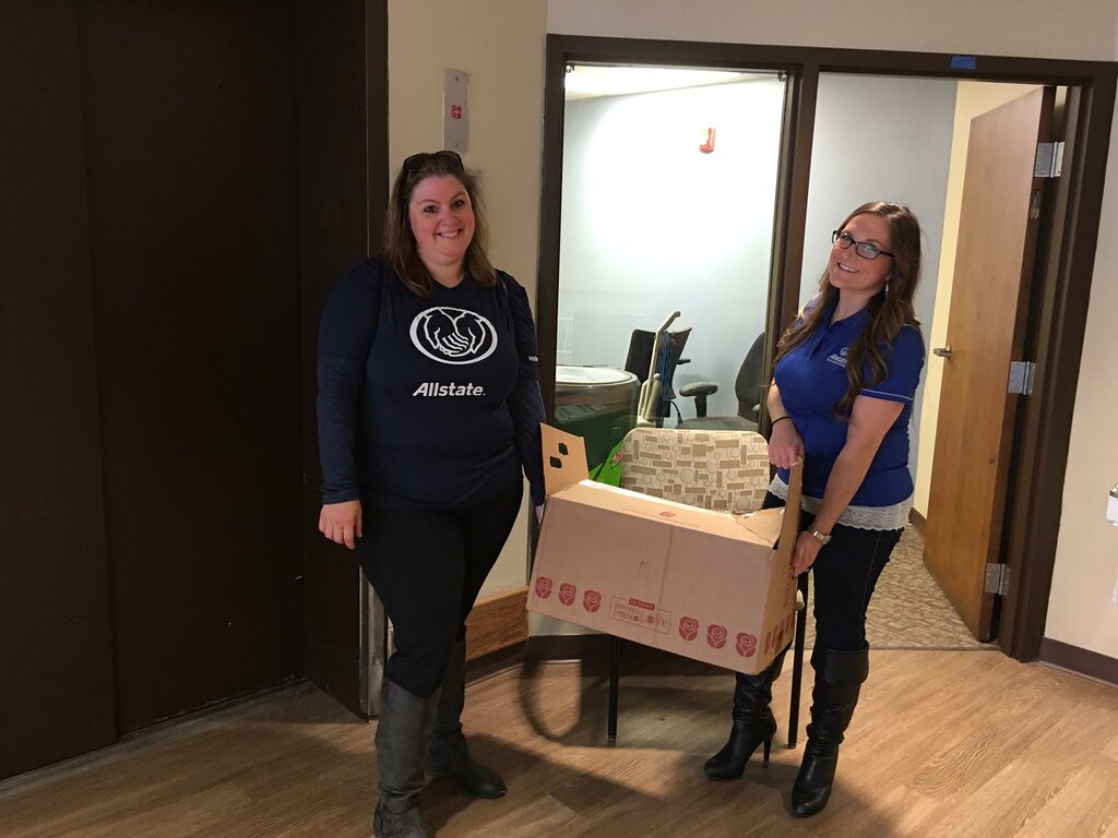 Sigorta şirketleri Angela Williams: Allstate Insurance, Ohio Eyaleti, foto