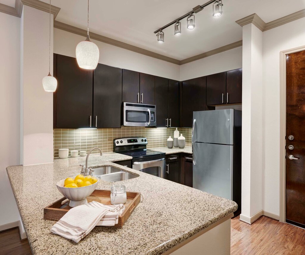 Emlak ofisi Camden Travis Street Apartments, Houston, foto