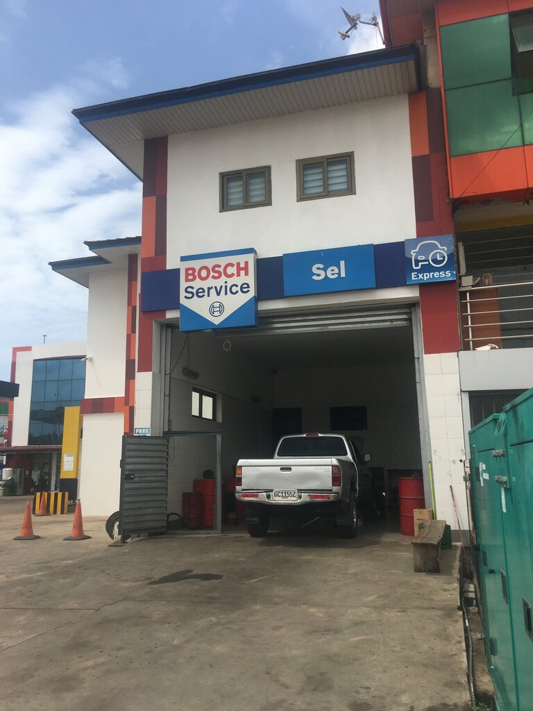 Detaylı oto bakımı Bosch Service, Akra, foto