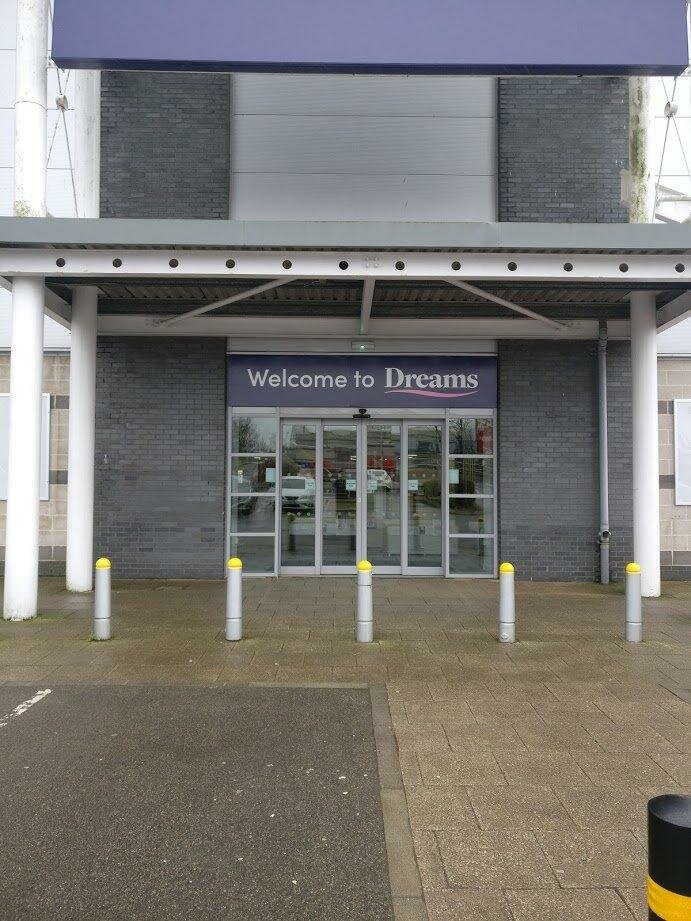 Mobilya mağazaları Dreams Durham, Durham, foto