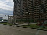 Спортивная площадка (Krasnodar, Karasunskiy City administrative district, mikrorayon Gidrostroiteley, zhiloy kompleks Premyera), spor alanı  Krasnodar'dan