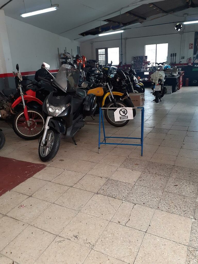 Motosiklet satışı Rpm Moto, Vigo, foto
