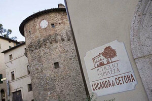La Locanda Di Cetona (Tuscany, Provincia di Siena, Piazza Garibaldi, 24), otel  Toskana'dan