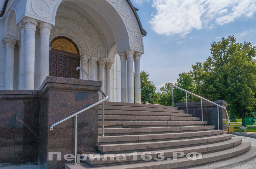 Merdiven ve korkuluklar Perila-Samara, Samara, foto