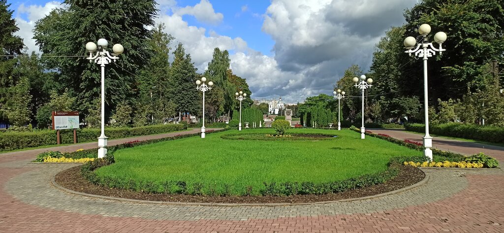 Sivil toplum kuruluşları Дирекция парков, Tver, foto