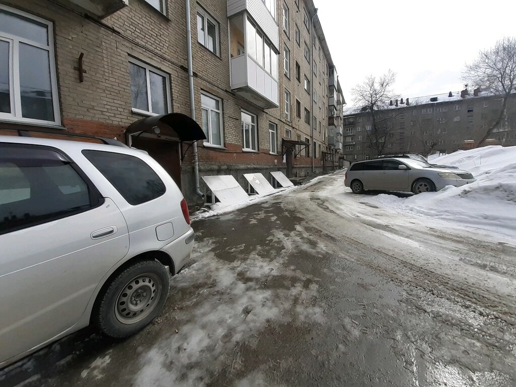 Konut servisleri kuruluşları ZhEU-1 Tsentralnogo rayona, Novosibirsk, foto