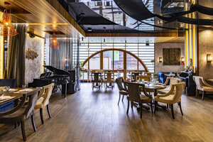 Peshi (Okhotny Ryad Street No:2), restoran  Moskova'dan