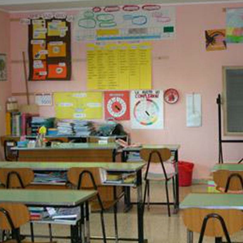 Ortaokul Istituto Tecnico - Liceo Scientifico Aeronavale A. Locatelli, , foto