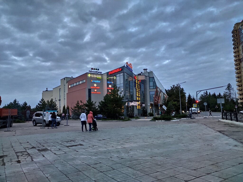 Optik Optimist Optika, Krasnoznamensk, foto