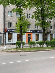 Dodo Pizza (Molodyozhnaya ulitsa No:15), pizzacılar  Volhov'dan