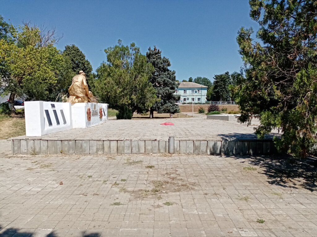 Anıt, heykel Односельчанам, погибшим в годы Великой Отечественной войны, Krasnodarski krayı, foto