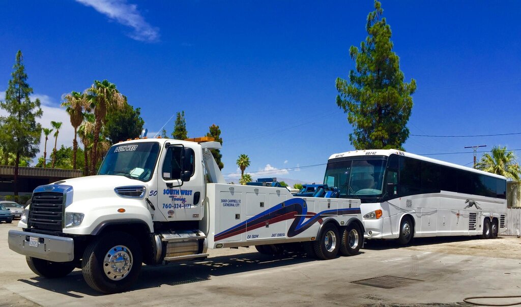 Toplu taşıma yönetimi ve bakımı South West Towing, Kaliforniya Eyaleti, foto